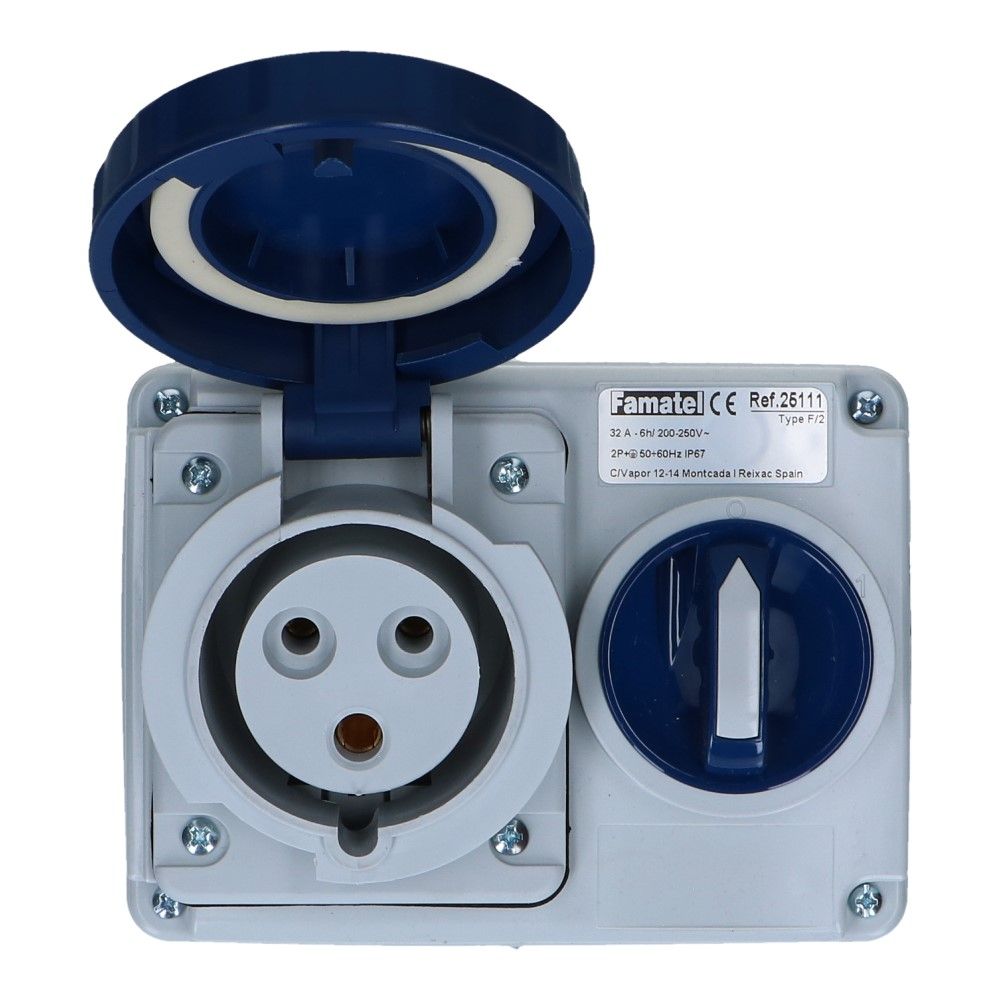 CEE schakel female 3 polig 6H 32A IP67 opbouw wcd 220-240VAC